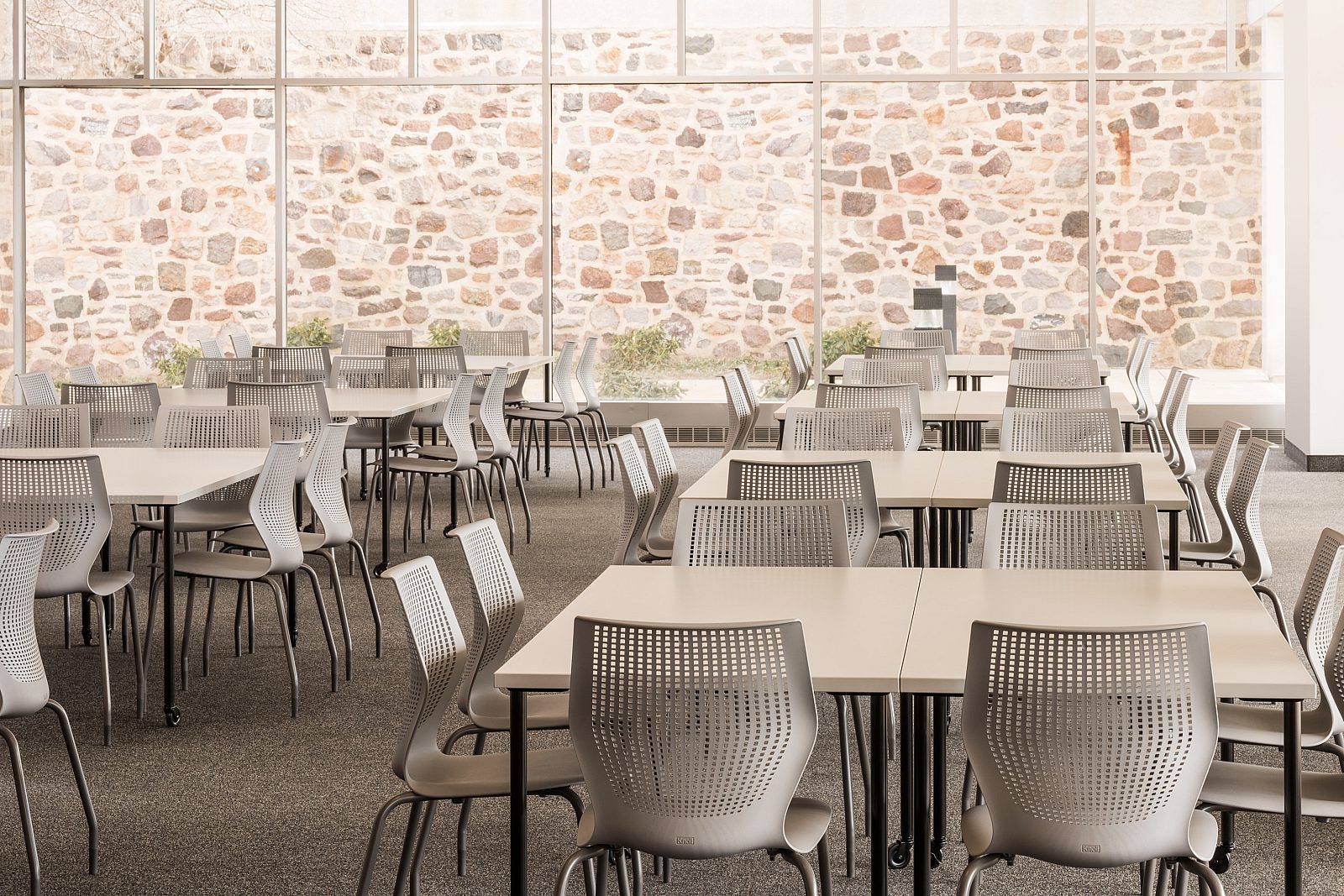 MultiGeneration by Knoll® Stacking Base | Workscapes