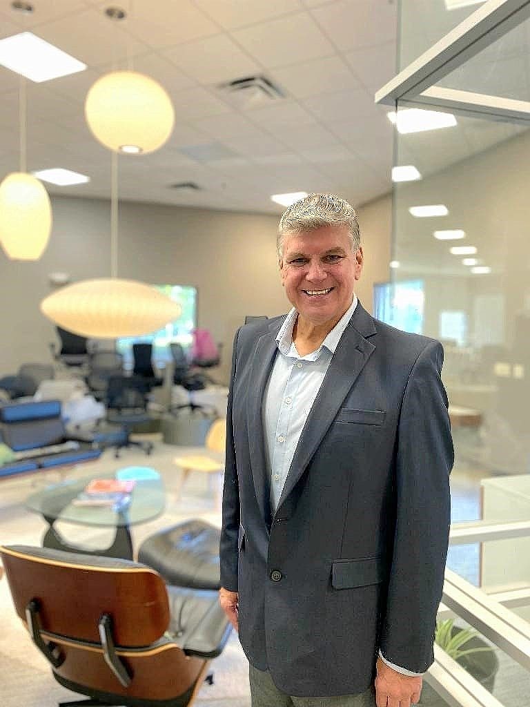 Commercial Office Furniture Dealer in Tampa, FL | Workscapes