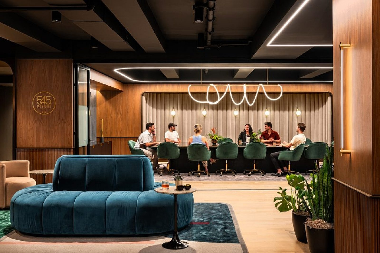 Hospitality’s Influence on Modern Workplace Design | Workscapes